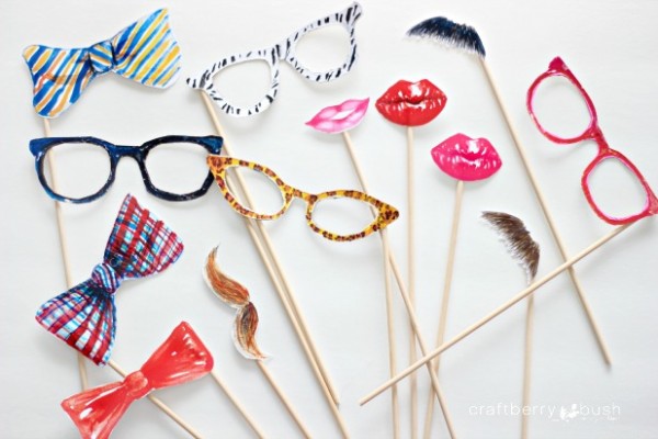 Free watercolor photo booth props