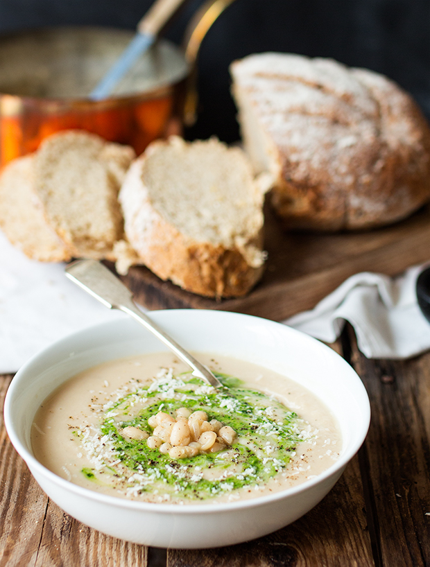 Haricot bean soup with parmesan and pesto