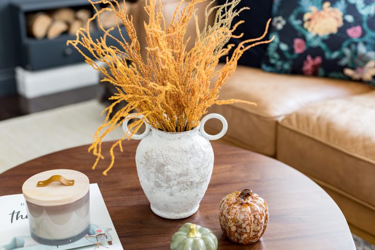 Rustic Vase DIY Using Texture Paint