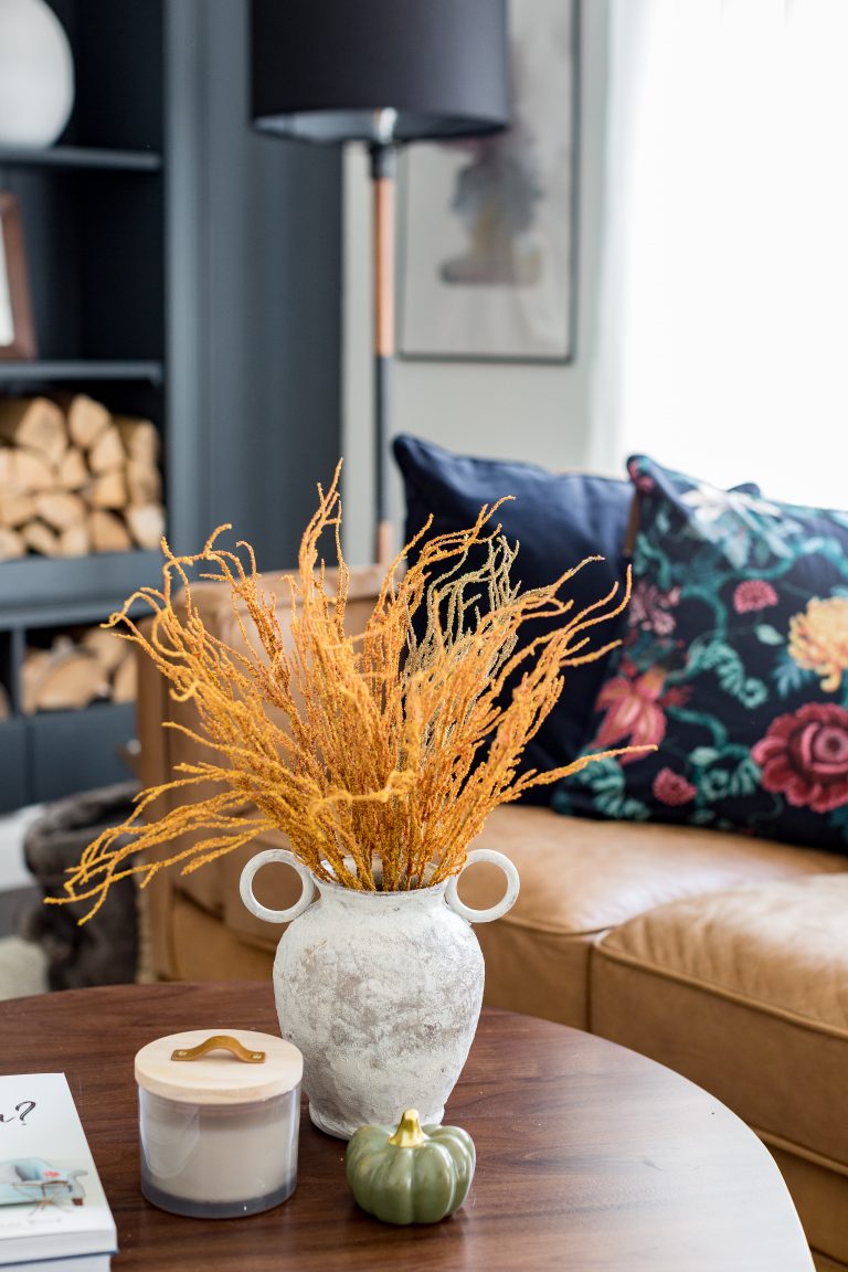 Rustic Vase DIY Using Texture Paint