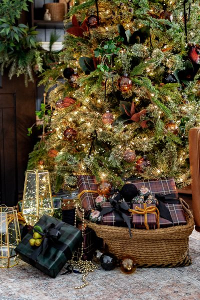 Amber and Black Christmas tree